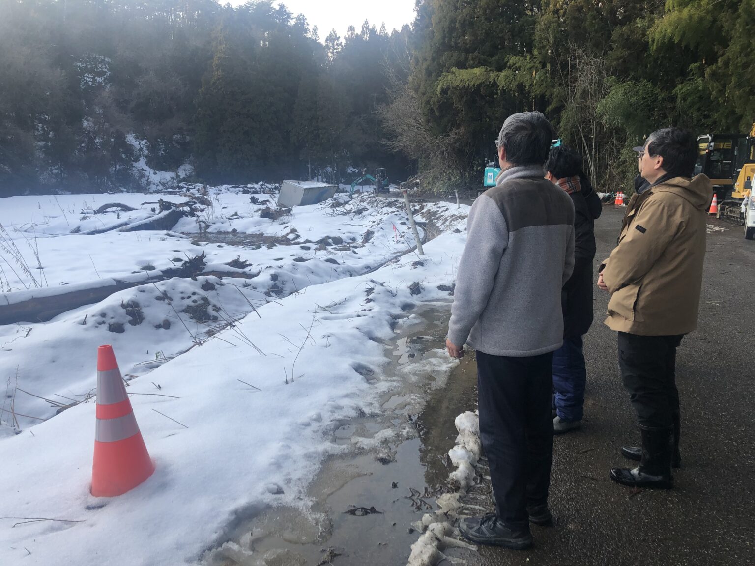 震災と豪雨後の能登の自然環境を視察：国環研専門家と現地へ – OUIK